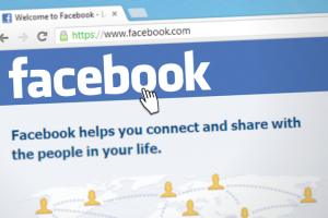 Positive and negative effects of Facebook - Positive Negative Effects